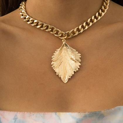Original Cool Metal Leaf Chain Necklace on Luulla