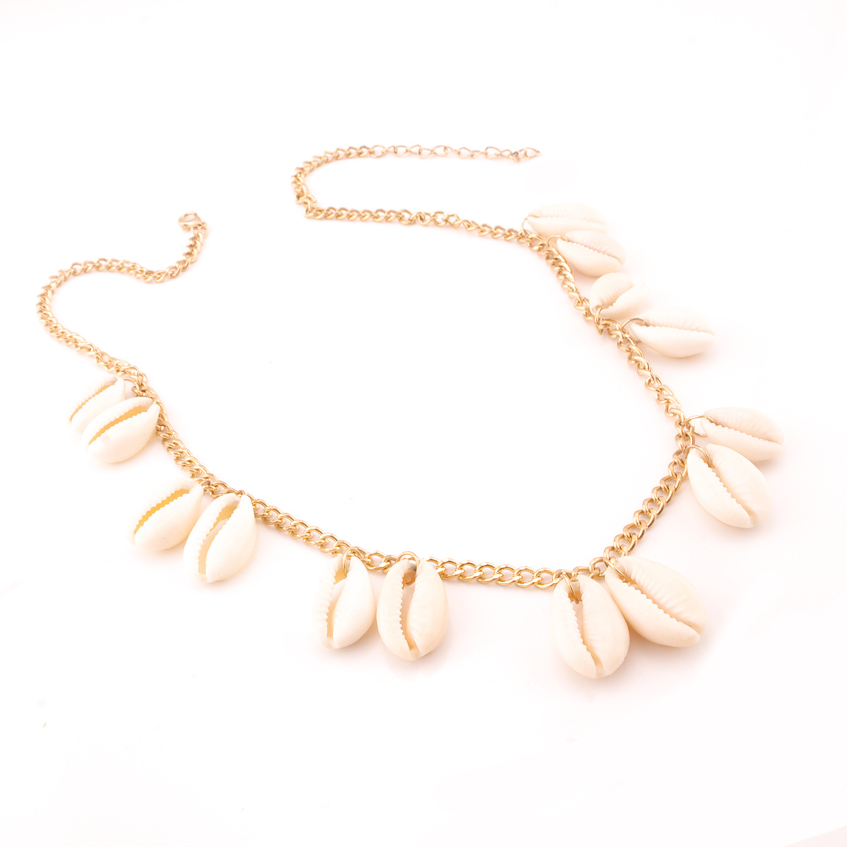 Natural Shell Short Clavicle Necklace on Luulla