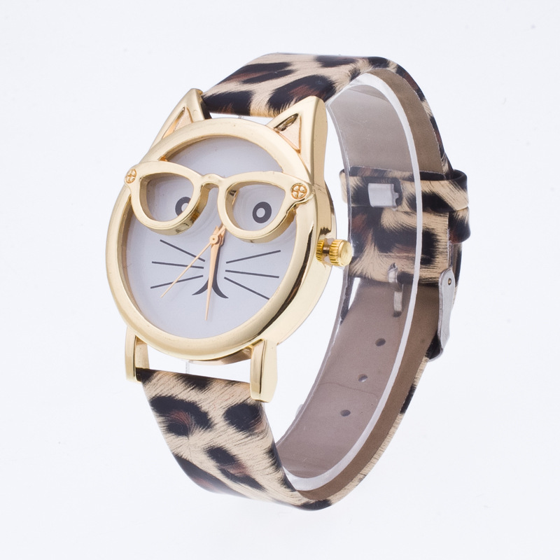 Creativity Cartoon Cat With Glasses Watch on Luulla