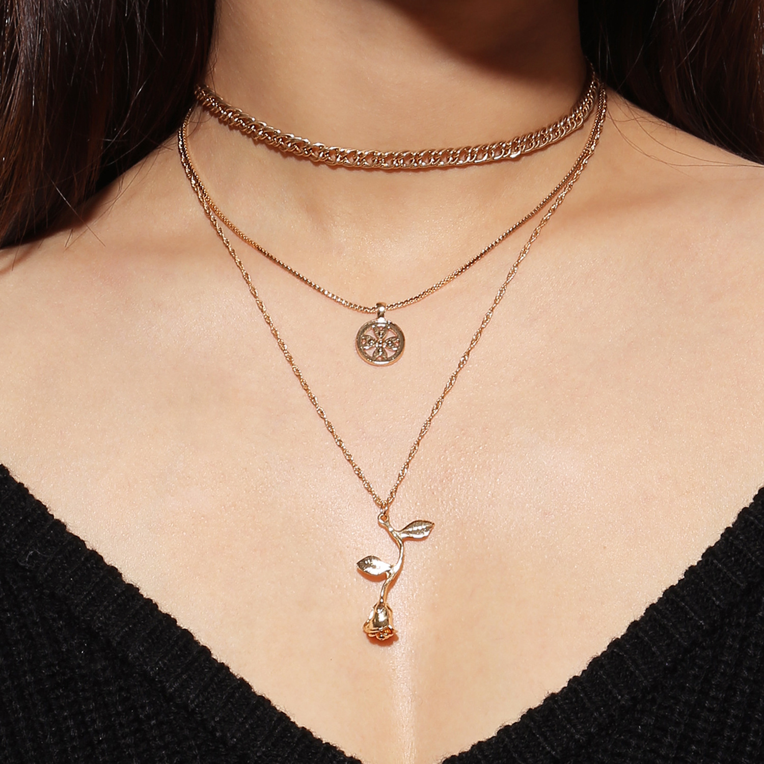 Multi-layer Simple Alloy Rose Pendant Collar Bone Necklace on Luulla