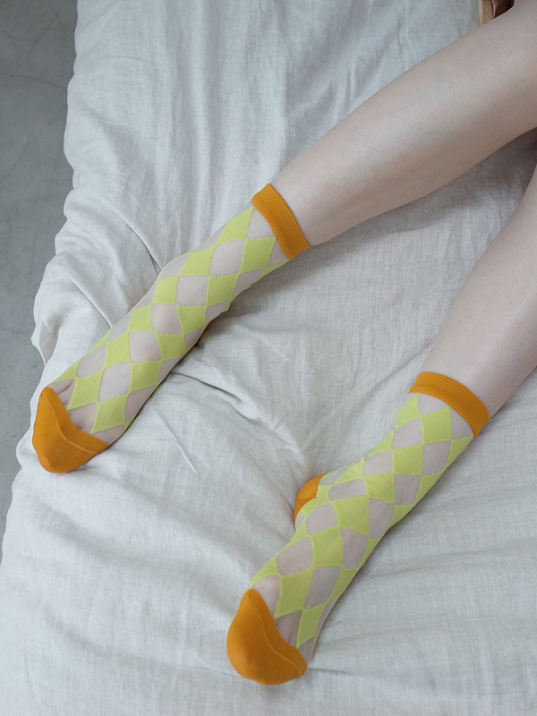 Yellow Colorful Cube Netting Split-joint Tube Socks on Luulla