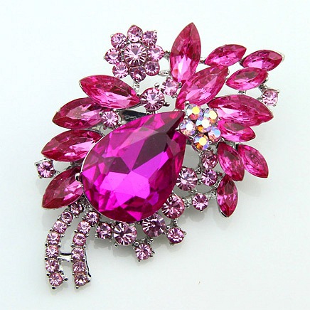 High-end Multi-color Diamond Brooch on Luulla