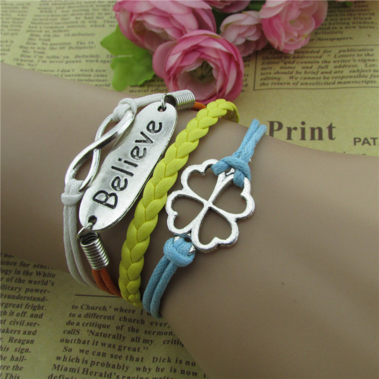 Bright Clover Multilayer Woven Bracelet on Luulla